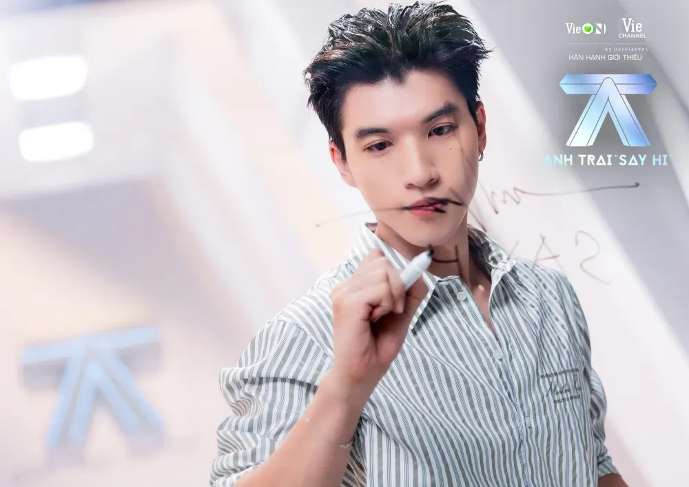Phong Cách Của Dàn Mỹ Nam Anh Trai Say Hi Hieuthuhai Hay Isaac Bắt Mắt Hơn